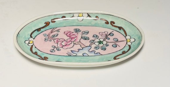 Antique French faience pin dish. Small Art Nouveau po… - Gem