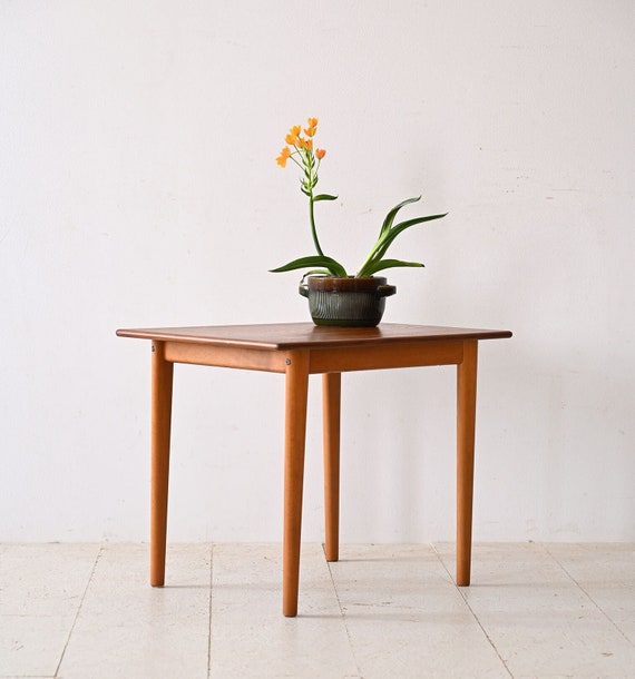 Vintage danish teak coffee table store