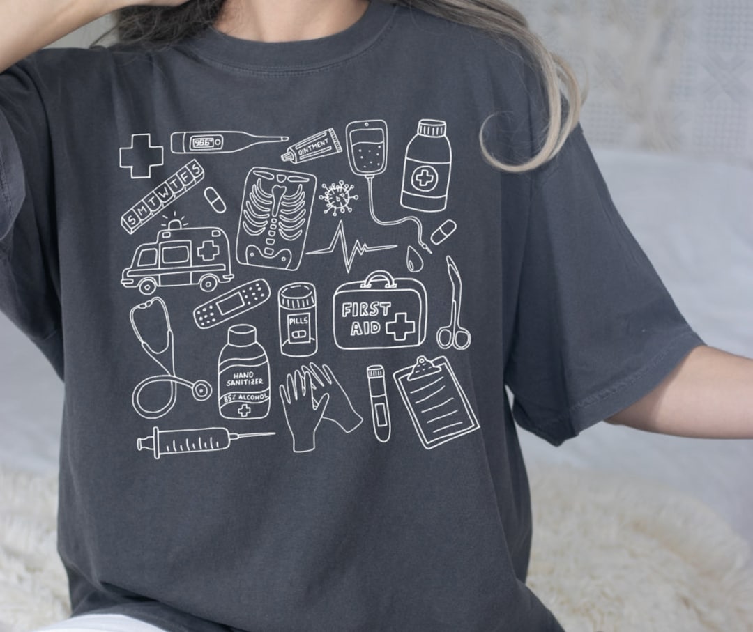 Medical Doodle T Shirt / Doctors / Medicine / Nurse / CNA / Assistant ...