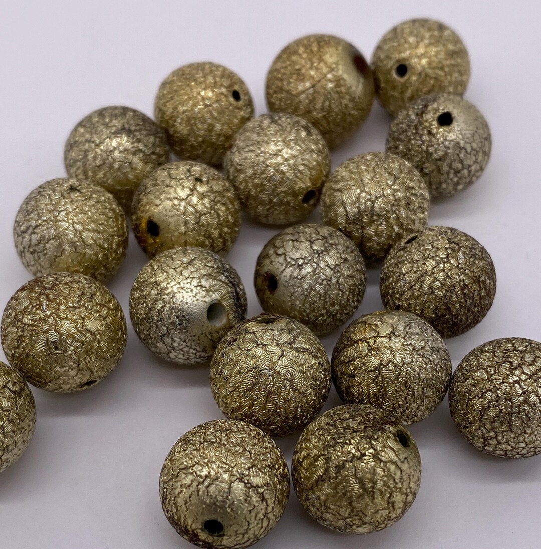 Vintage Round Bead With Gold Antiqued Crackle Finish. 11mm. Acrylic ...