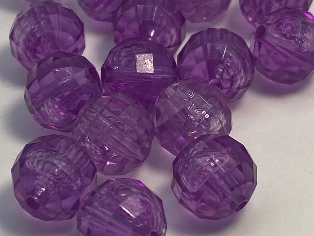 Round Transparent Violet Acrylic Beads With Squared Facets. ( 28 Pieces ...