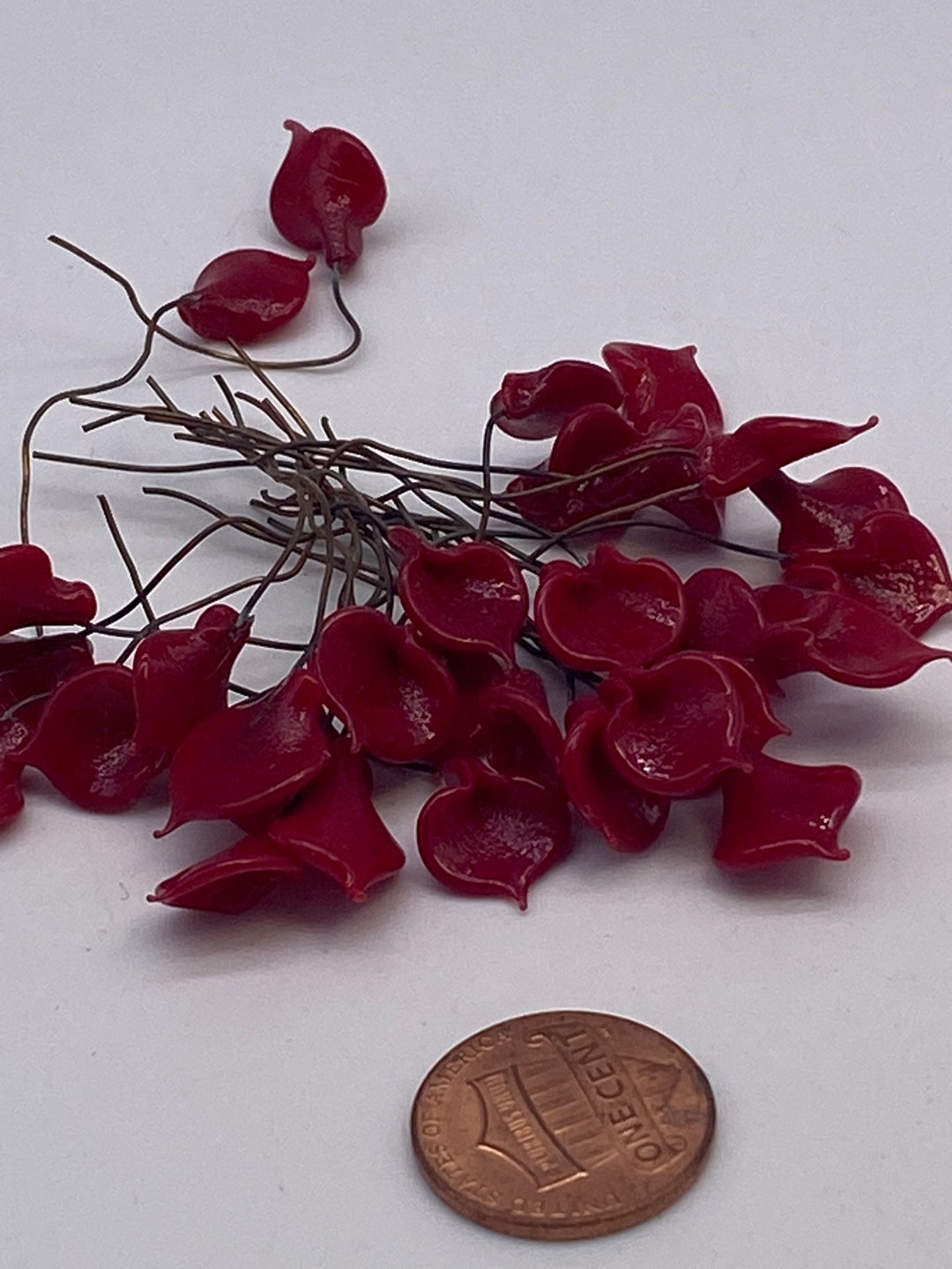 Vintage Venetian Glass Lily. Deep Red. 9mm (10 Pieces per Price) - Etsy