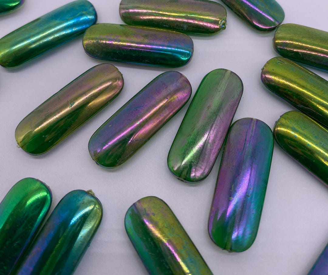 Vintage Flat Barrel Shaped Stick Beads. Transparent Emerald Green With ...