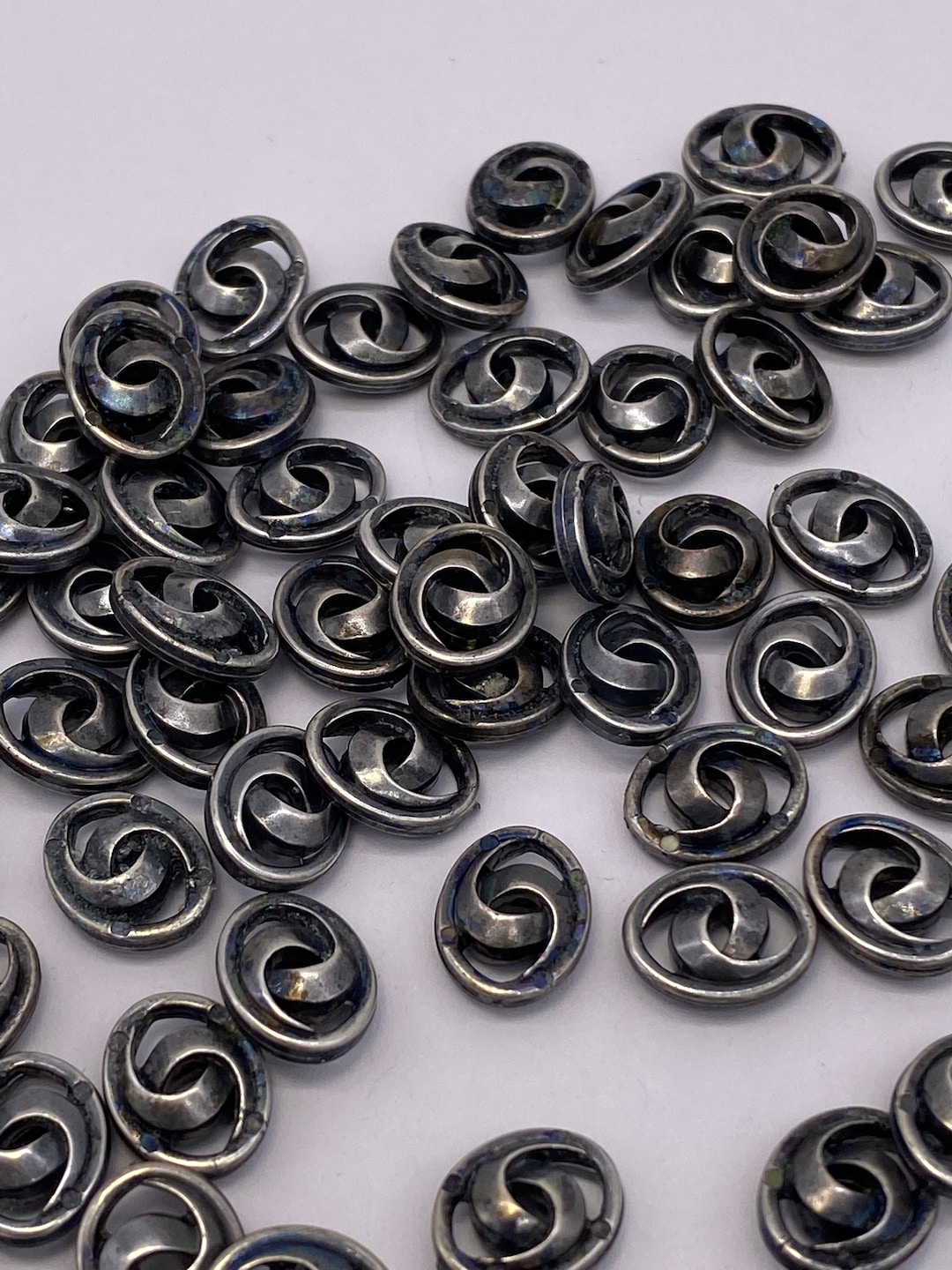Vintage Oval Swirl Loop Bead, Acrylic. 10mm ( 24 Pieces per Price) - Etsy