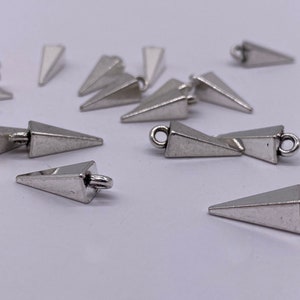 Silver Coated Brass Triangle Spike/spear/charm Drop With Top Loop Hole ...