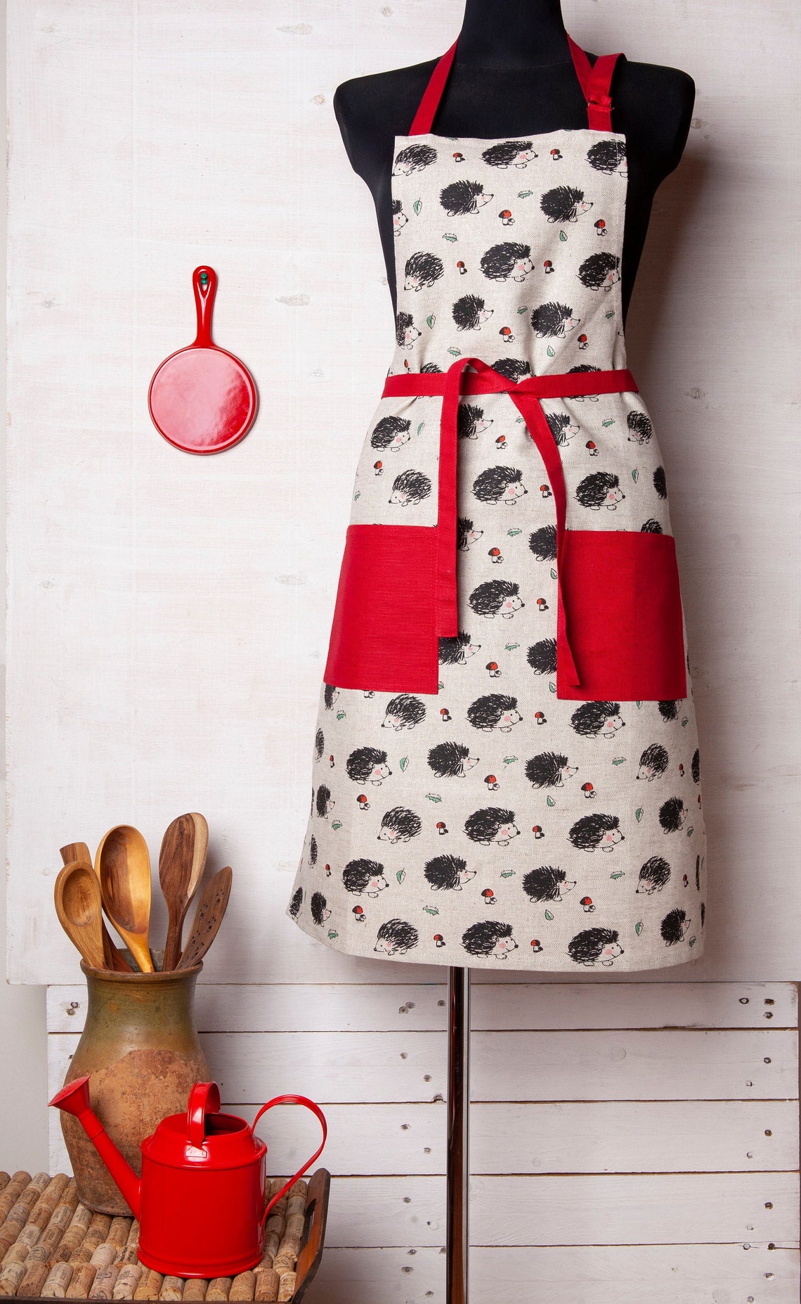 Linen Apron, Hedgehog Design, Gift for Hedgehog Lovers, Christmas Gift ...