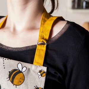Linen Apron With Bees Design, Gift for Beekeeper, Gift for Women ...