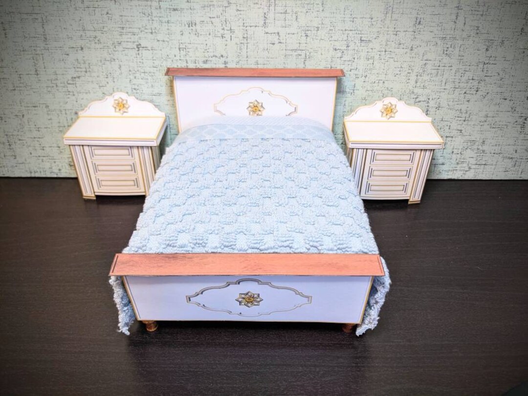 One Inch Scale, Miniature Bedroom , Dollhouse Furniture, Miniature Bed ...