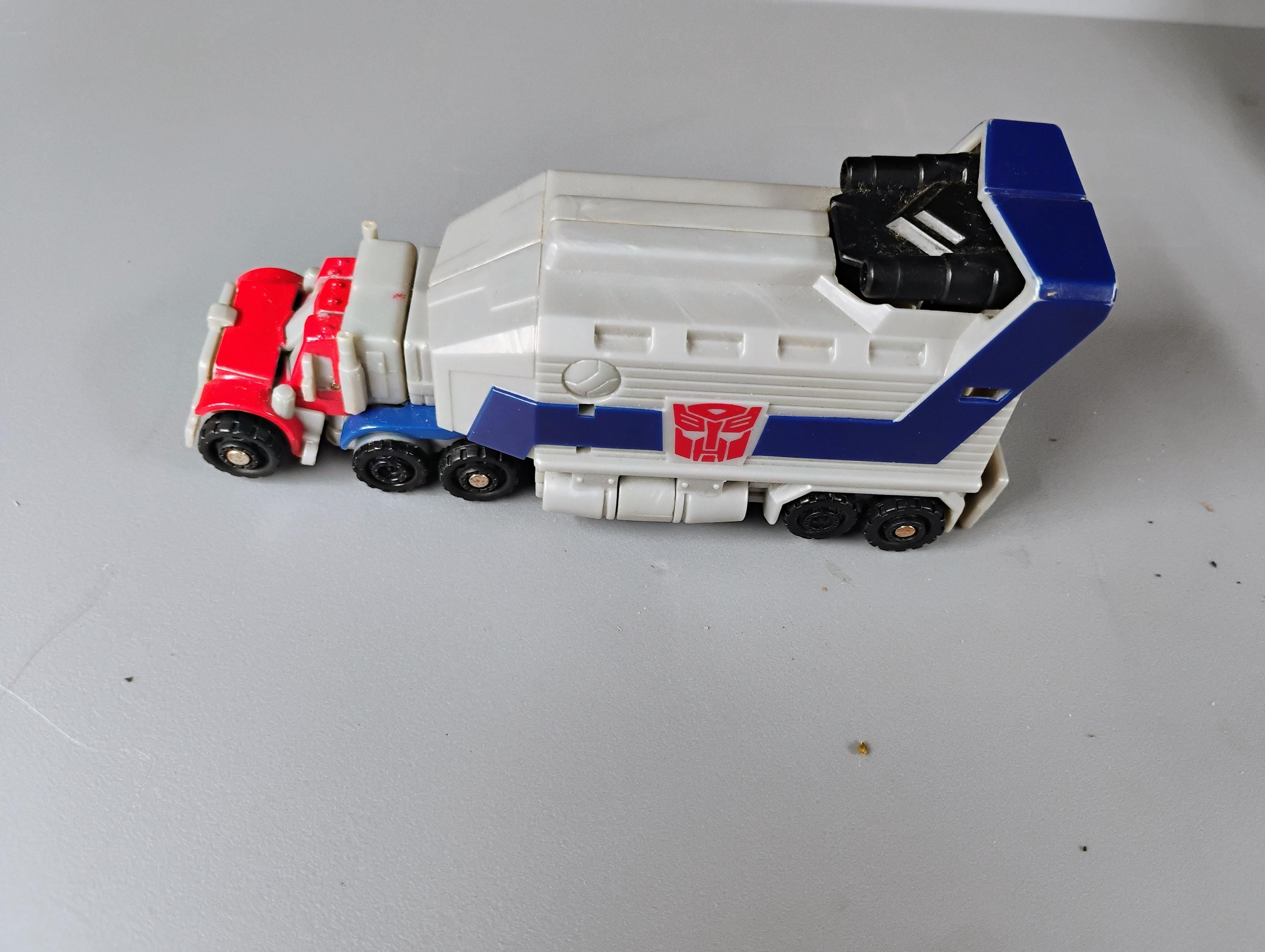 Optimus Prime Transformer Race and Launch, 2011 Hasbro - Etsy