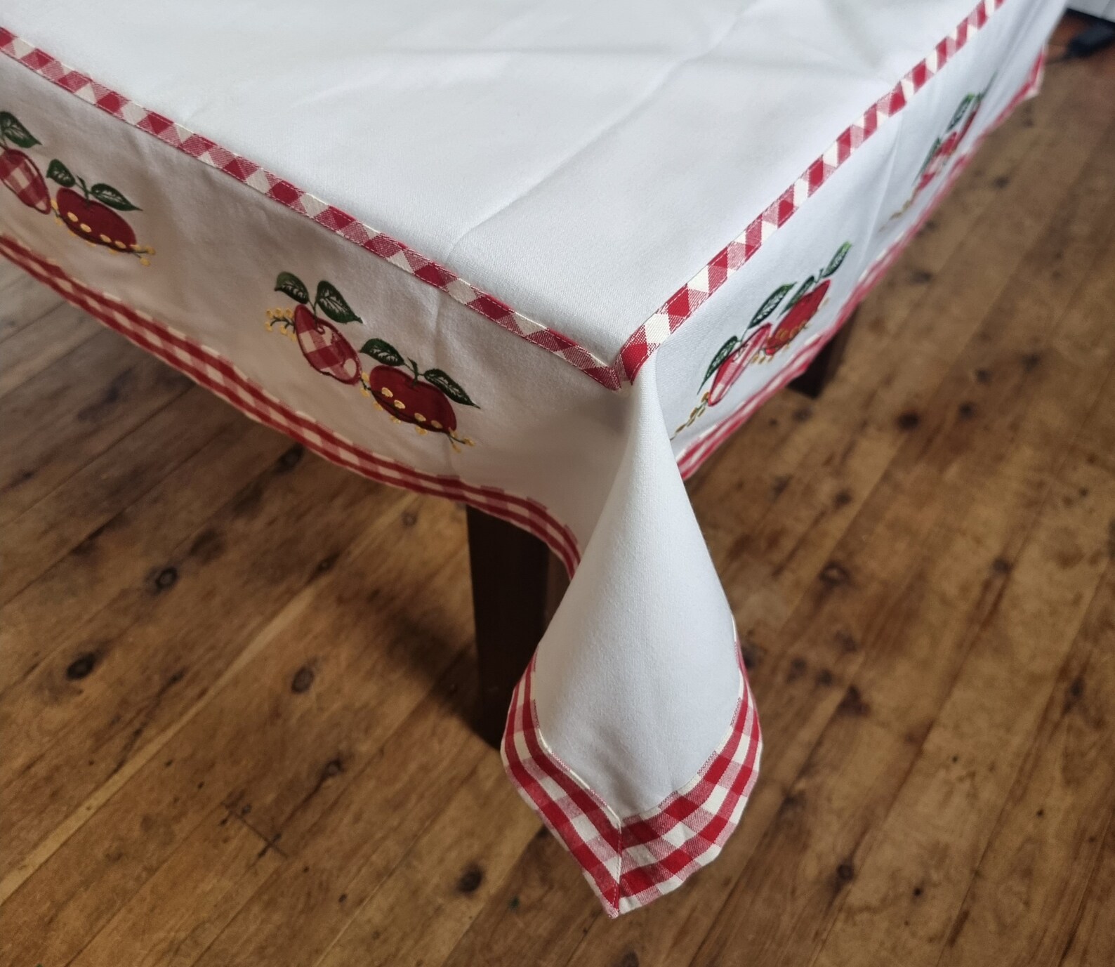 Vintage Appliqued Embroidered Linen/cotton Red White Check Apples ...