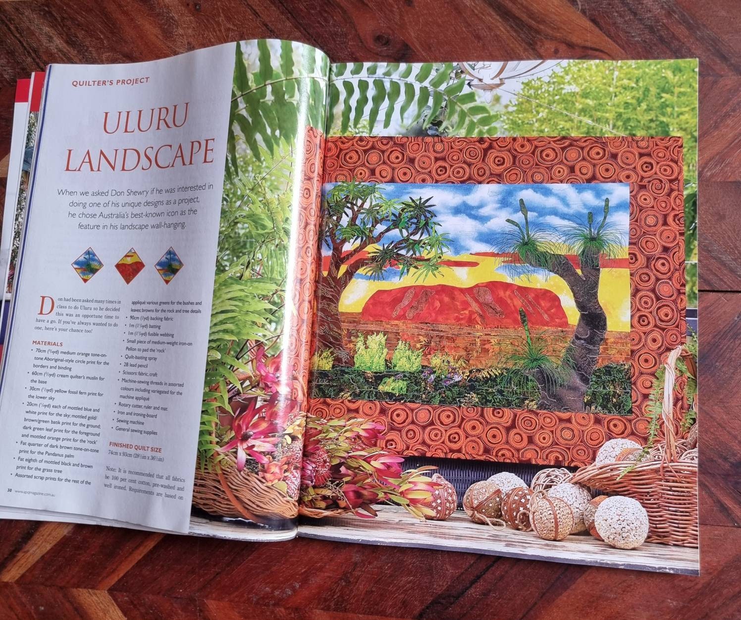 Australian Patchwork and Quilting Magazine - Vol 17 No. 8 - 10 Diverse ...