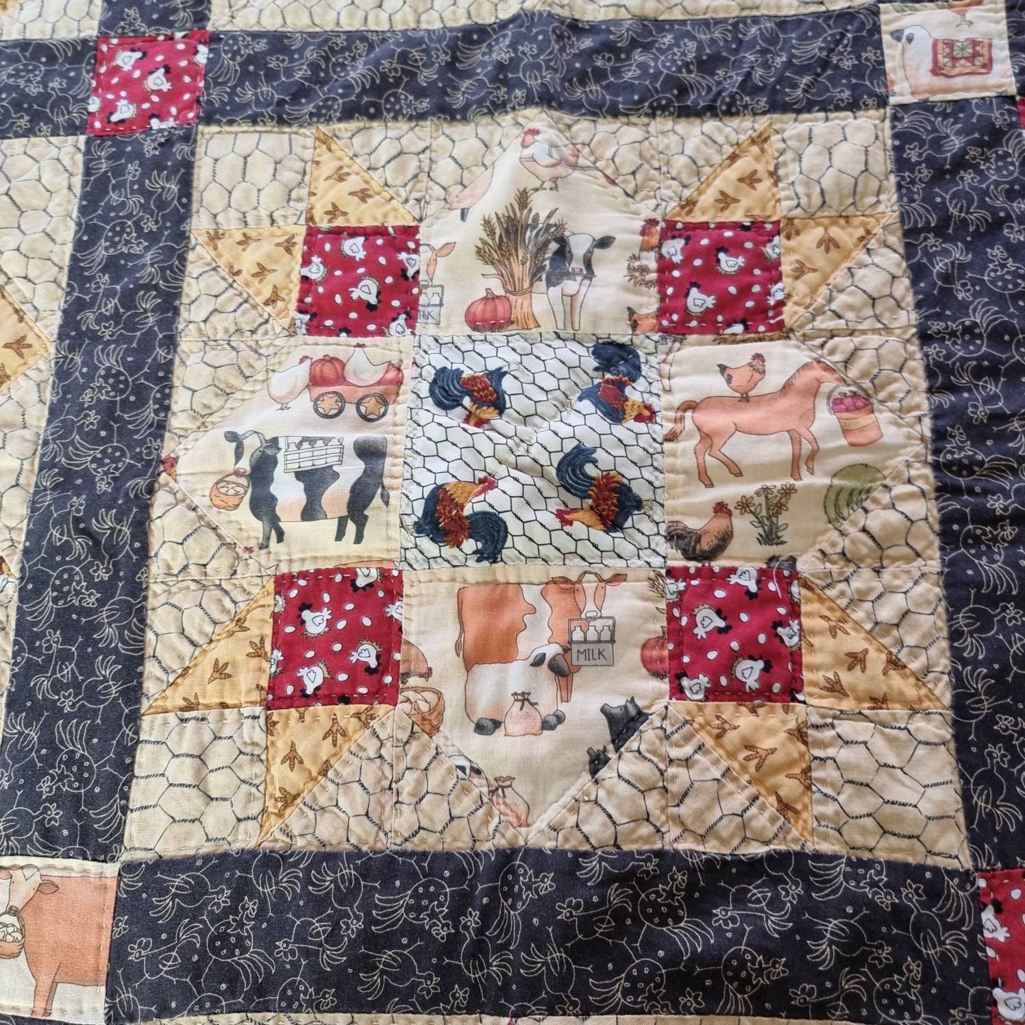 Beautiful Handmade Appliqued/patchwork Farmyard Animals Quilt - Yellow ...