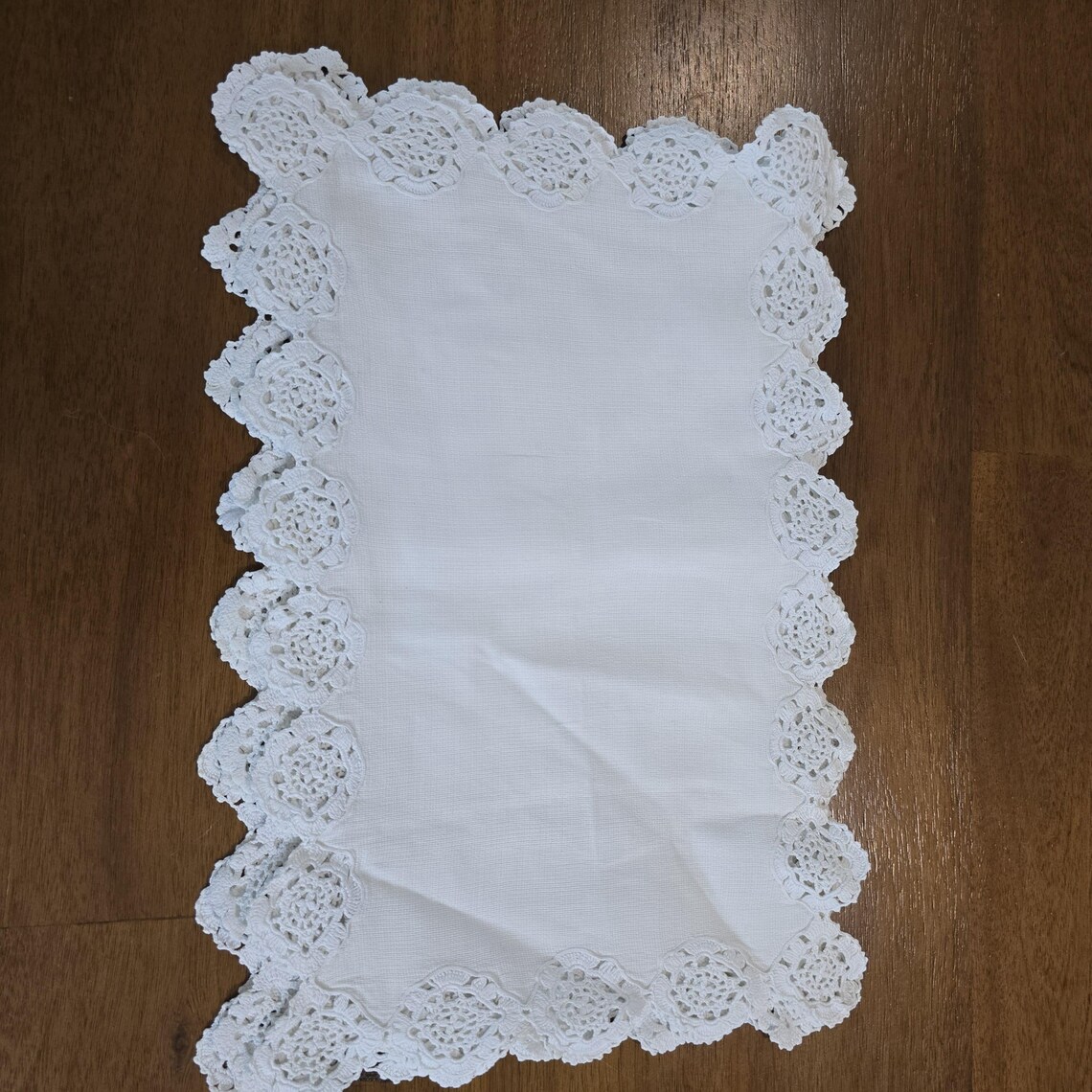 White Lace Trim Doily Placemat Farmhouse Dresser Matching Set of 6 ...