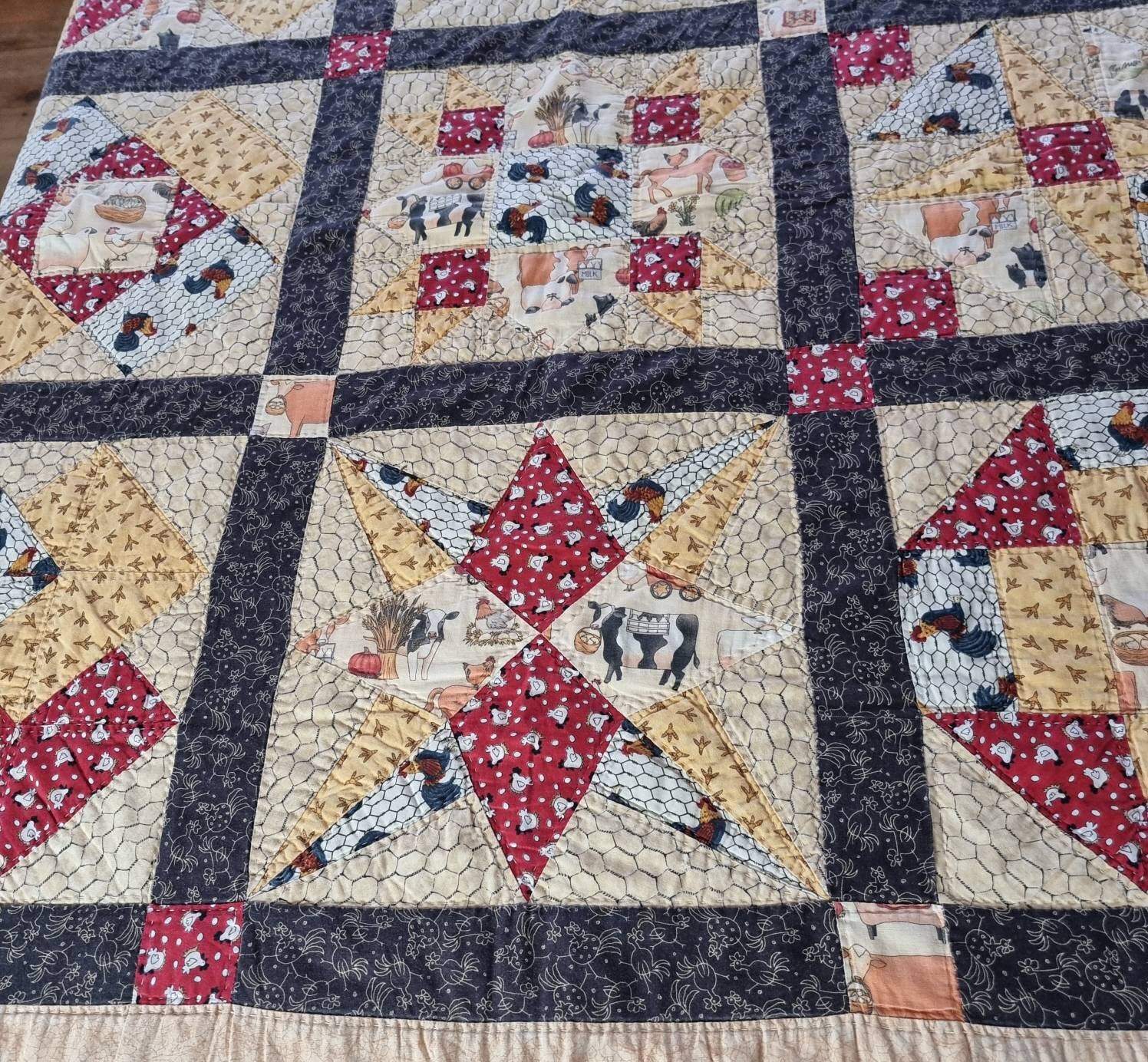 Beautiful Handmade Appliqued/patchwork Farmyard Animals Quilt - Yellow ...