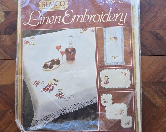 Vintage Semco Linen Embroidery Kit Lace Edged Tablecloth 95cm X 95 Cm ...