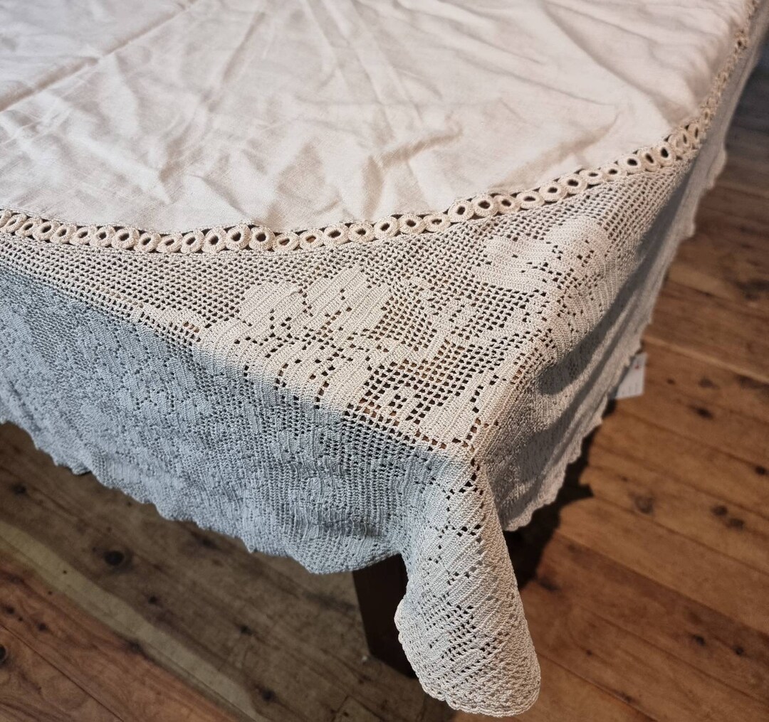 Vintage Handmade Linen Crochet Tablecloth – Ecru Round 160cm - Etsy