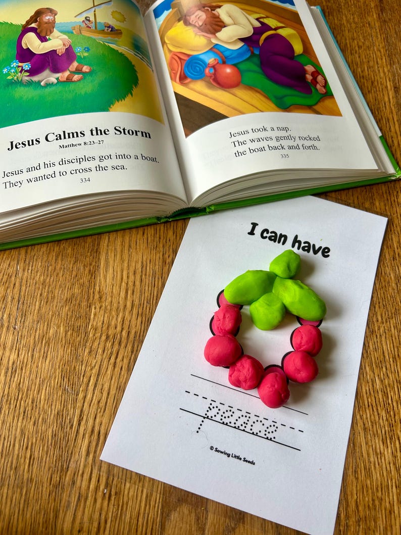 Fruit of the Spirit Bible Time Play Dough and Tracing Mats - Etsy