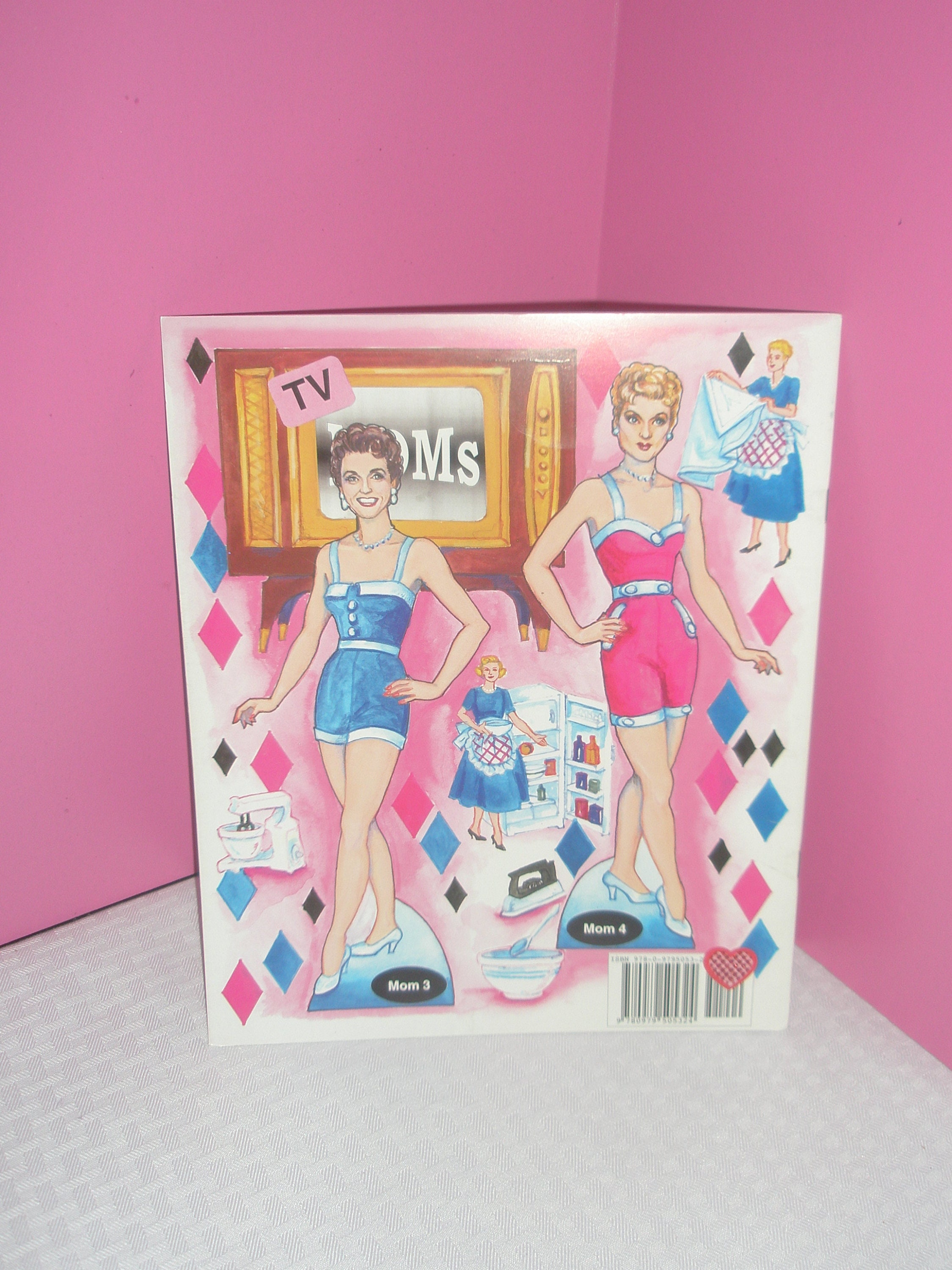 2008 TV MOMS PAPER Dolls and Their 1950’s Fashion Wear Paper Doll Book ...