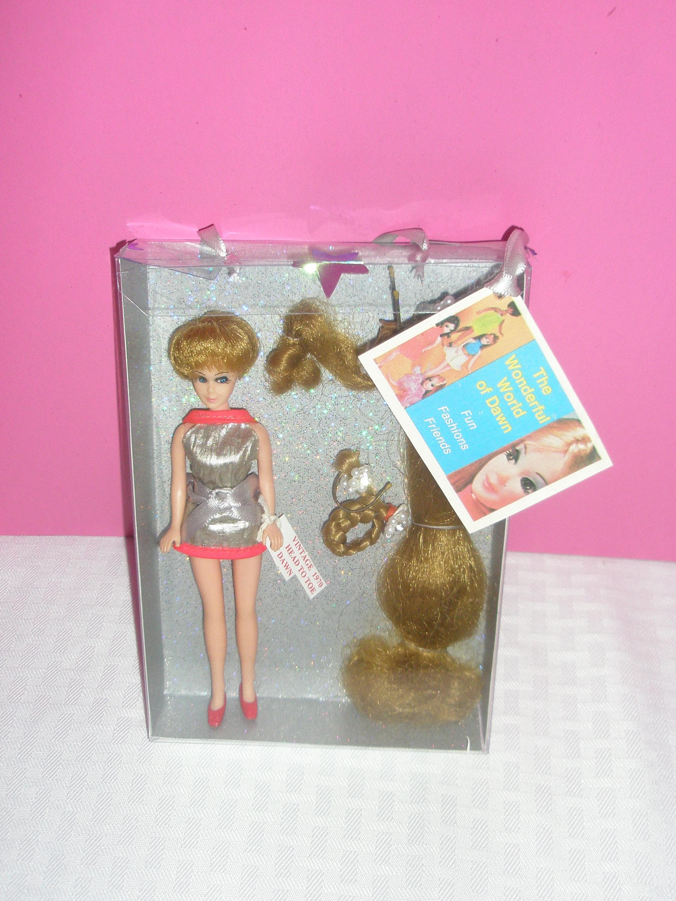 Vintage 1970s Topper Toys HEAD to TOE DAWN Fashion Doll / 3 Fashion ...