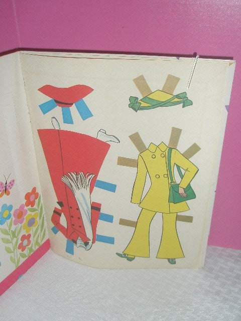 Vintage 1971 DOLLIKIN A Paper Doll Book / 6 1970's Fashion Pages to Cut ...