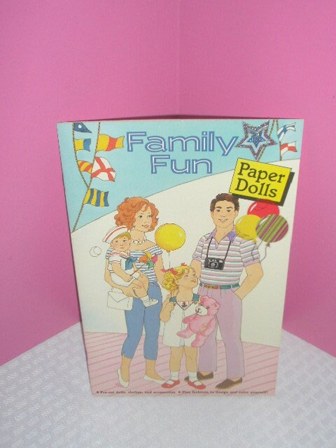 Vintage 1989 FAMILY FUN Paper Doll Book by Checkerboard Press New York ...
