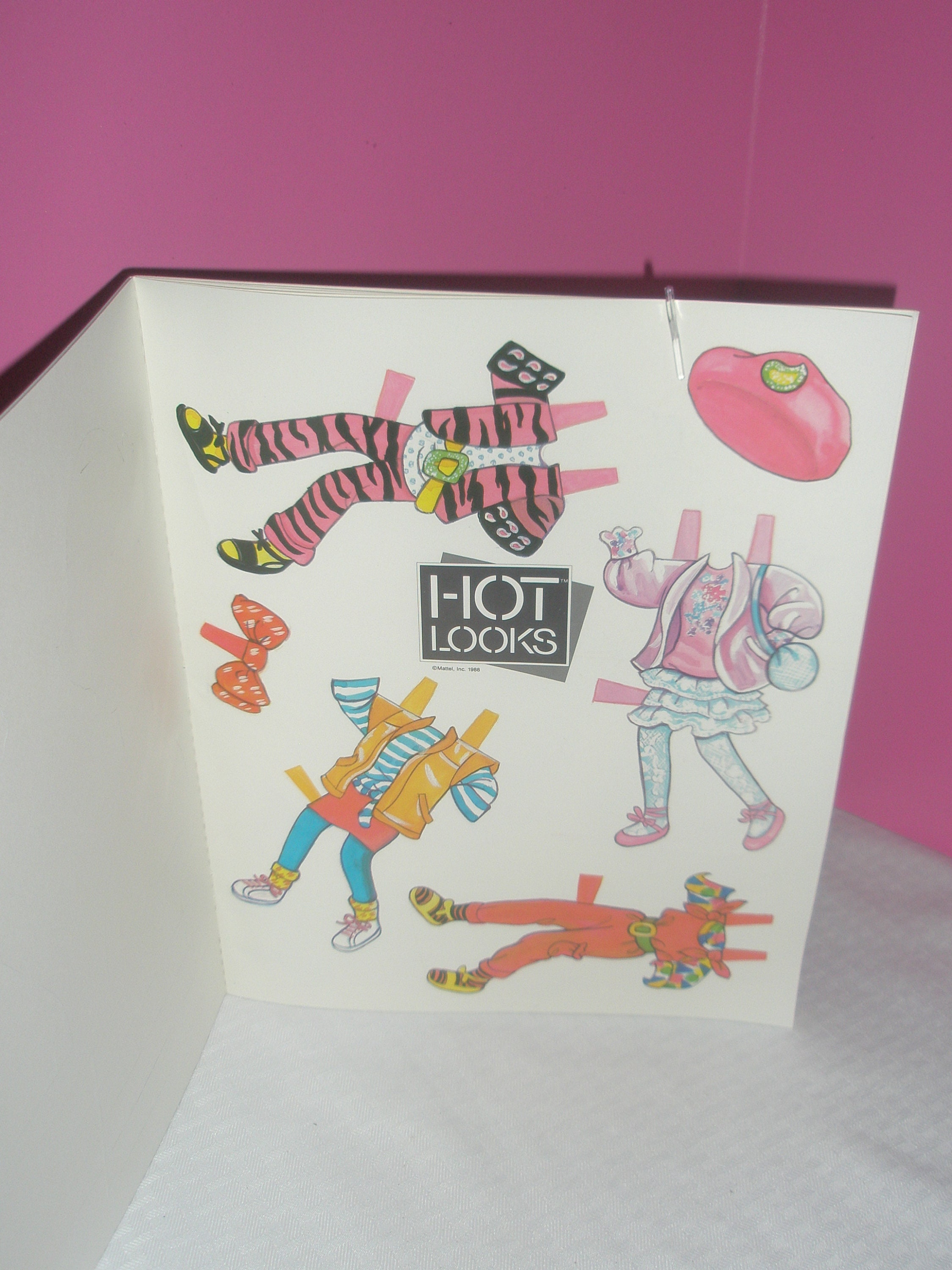 Vintage 1988 HOT LOOKS Paper Doll Book / 4 Hot Looks Paper Dolls, Mimi ...