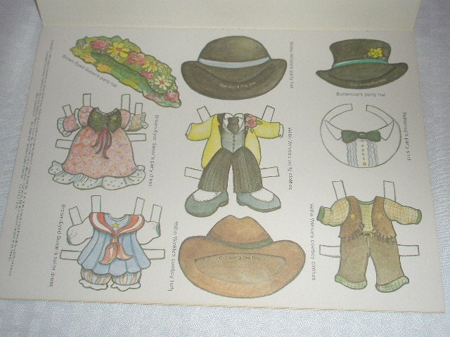 Vintage 1984 the CHARMKINS PAPER DOLL Book / 2 Punch-out Dolls of Brown ...