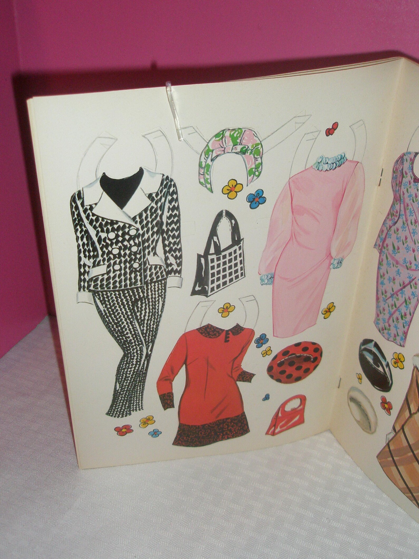 Vintage 1966 TERRI and TONYA the Duo-tones A Paper Doll Book / 2 Paper ...