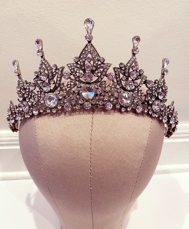 Elegant Antique Royalty Crown, Victorian Crown, Baroque Antique Gold ...