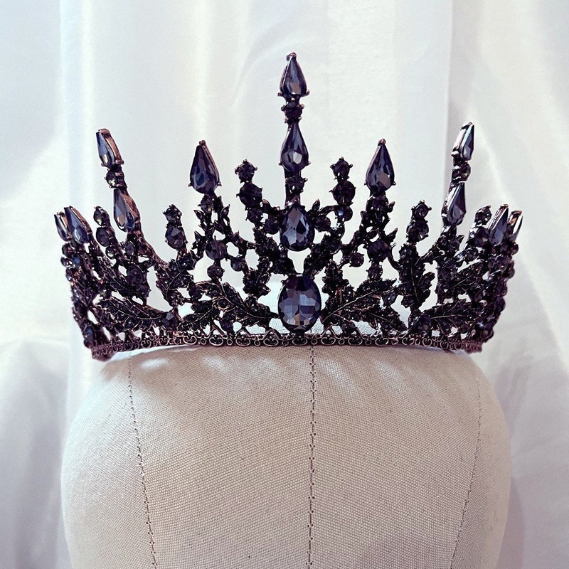 Black Crown - Etsy