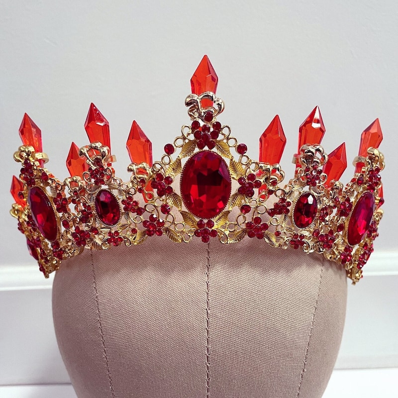 Heart Crown - Etsy