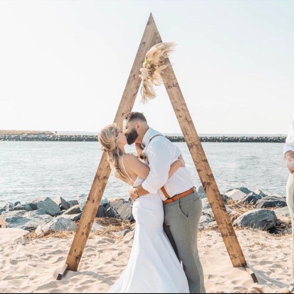 Beach Wedding Arch - Etsy