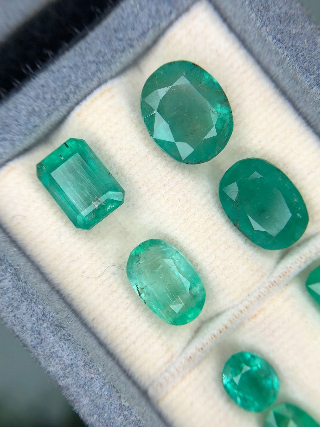 17.70 Carats Gorgeous Loose Emerald Lot From Panjshir Afghanistan, May ...