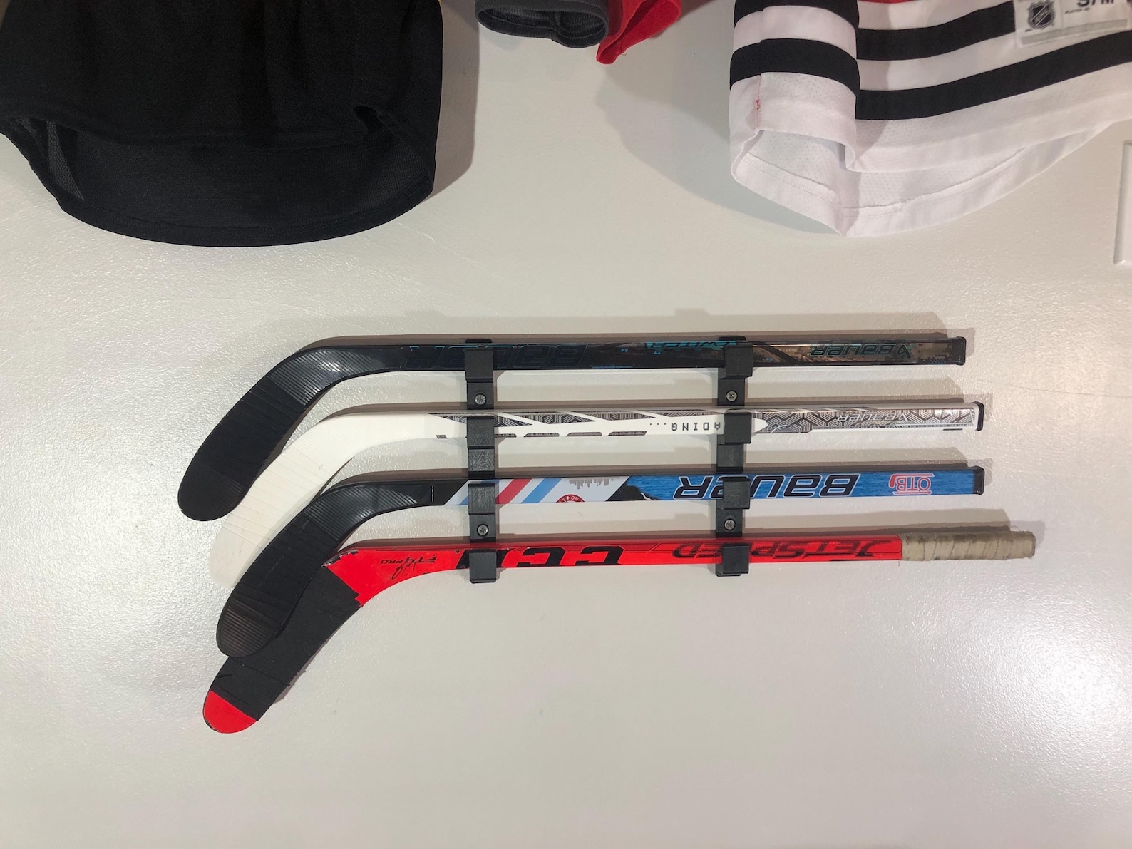 Hockey Shinny Stick Wall Hang Organizer - 3D Printed Mini Stick Rack ...