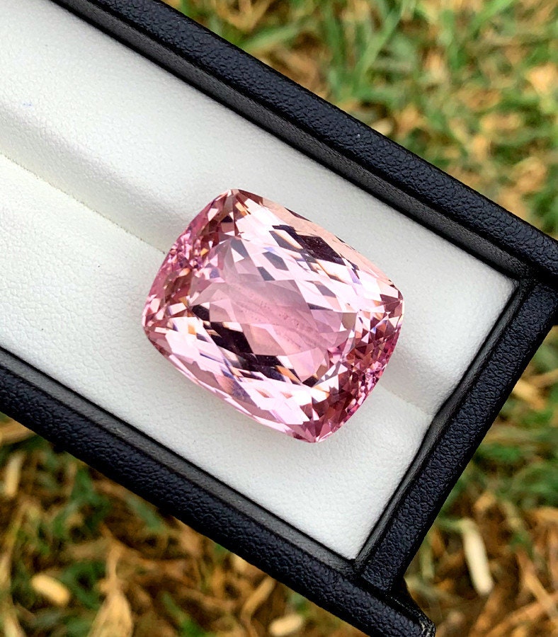Natural Hot Pink Kunzite Loose Gemstone From Afghanistan 49.60 Carats ...