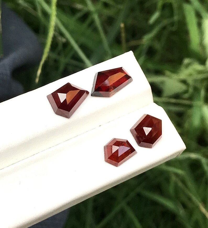 Garnet Rose Cuts , Natural Red Color Garnet Gemstones , Fancy Rose Cuts ...