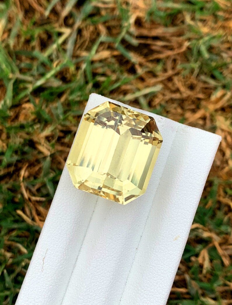 Natural Kunzite Loose Gemstone , Beautiful Yellow Color Kunzite Stone ...