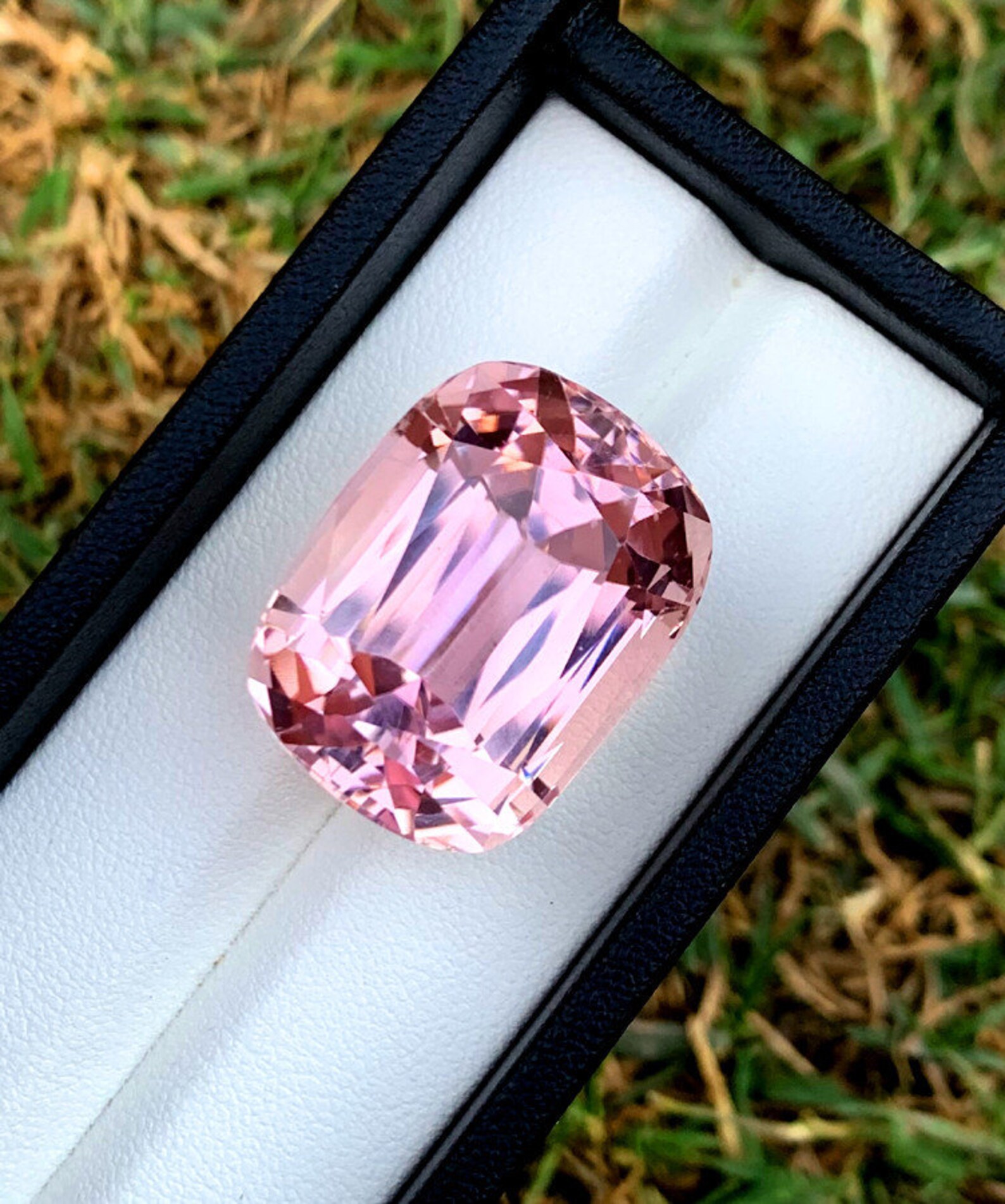 Natural Hot Pink Kunzite Loose Gemstone From Afghanistan 67.85 Carats ...