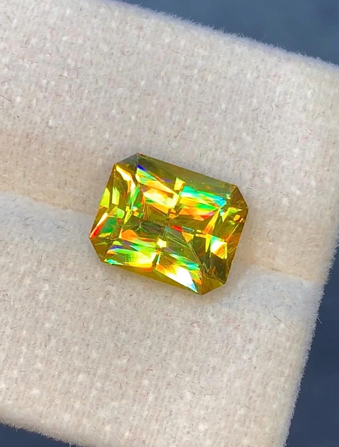 Rainbow Fire Sphene Titanite | Natural Yellow Green Sphene Loose ...