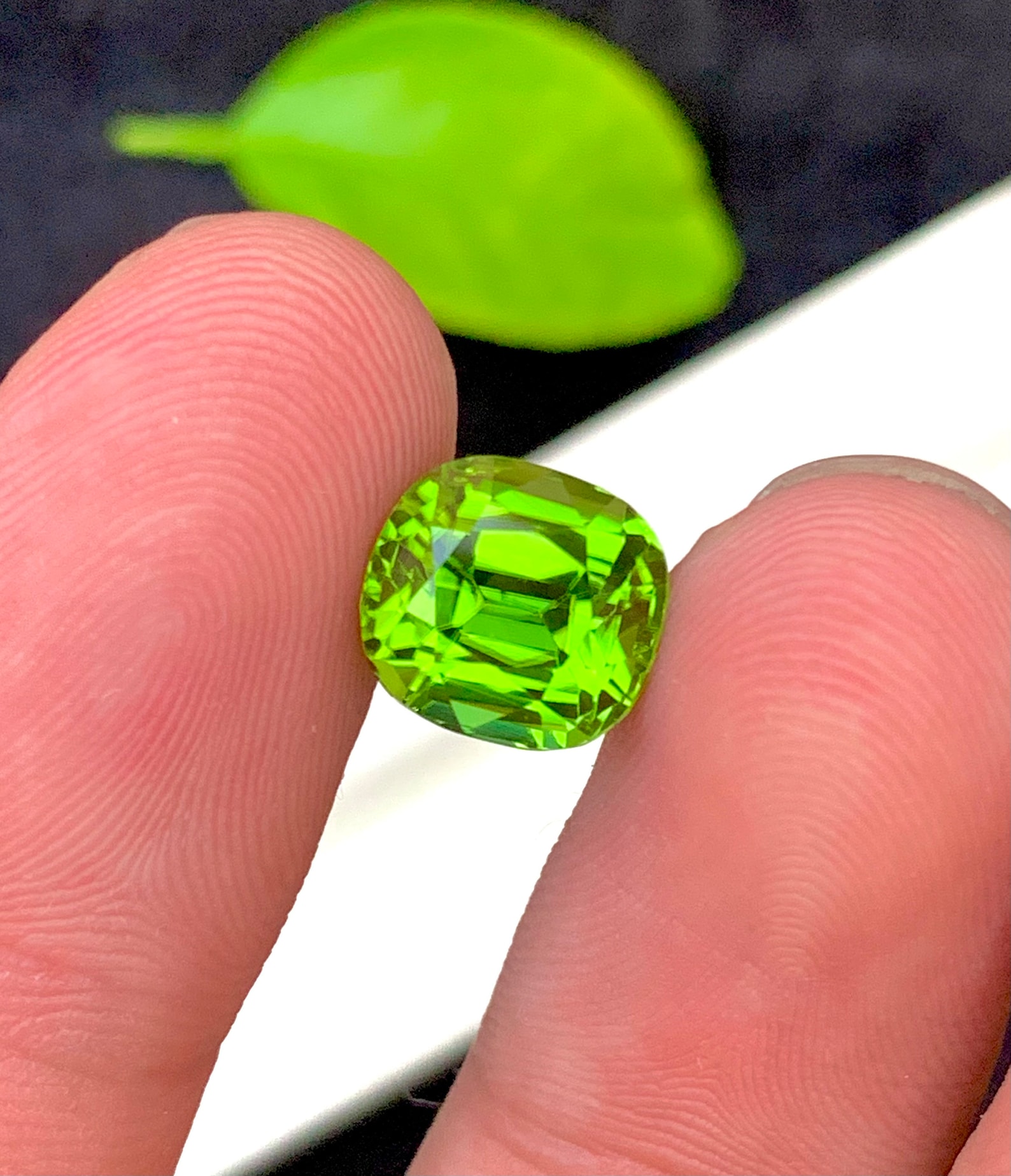 Vibrant Green Natural Peridot Gemstone, Excellent Luster Peridot Loose ...