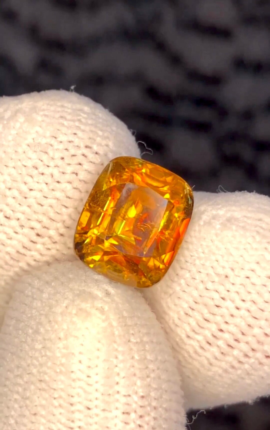 Natural Sphene Titanite Gemstone, Full Fire & Sparkles Yellow Sphene ...