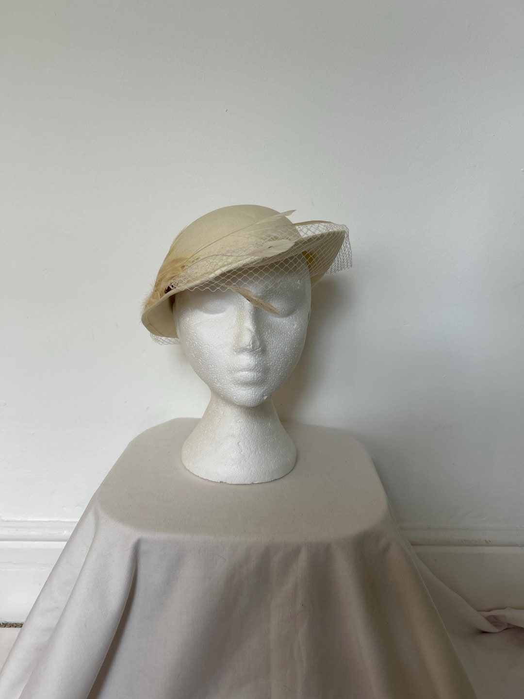 Vintage 80s Czarina Pillbox Hat Tilt Statement Cream Cocktail Birdcage ...