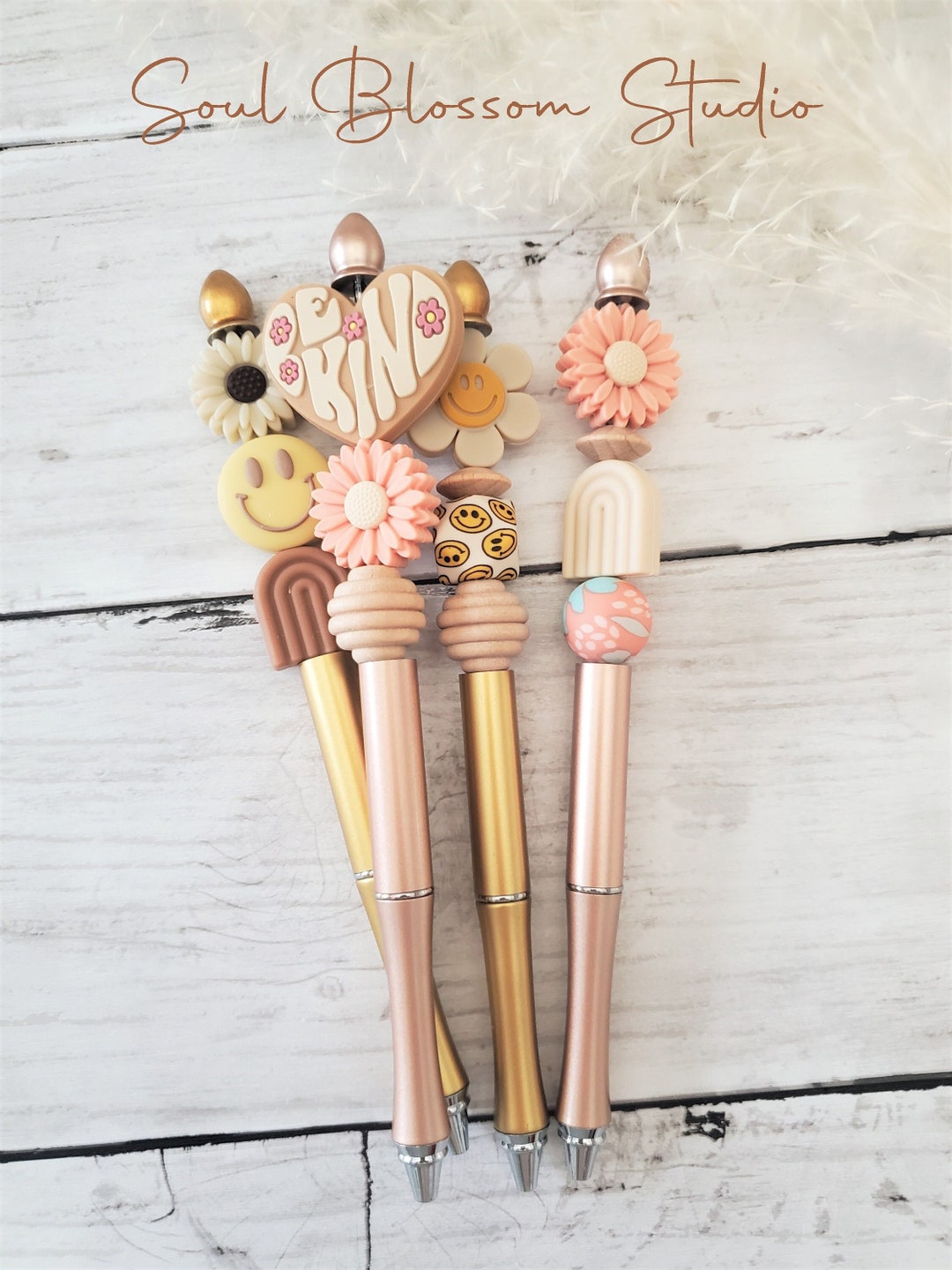 Be Kind Daisy Beaded Pens, Boho Beaded Pen Smiley Face Rainbow Daisy ...