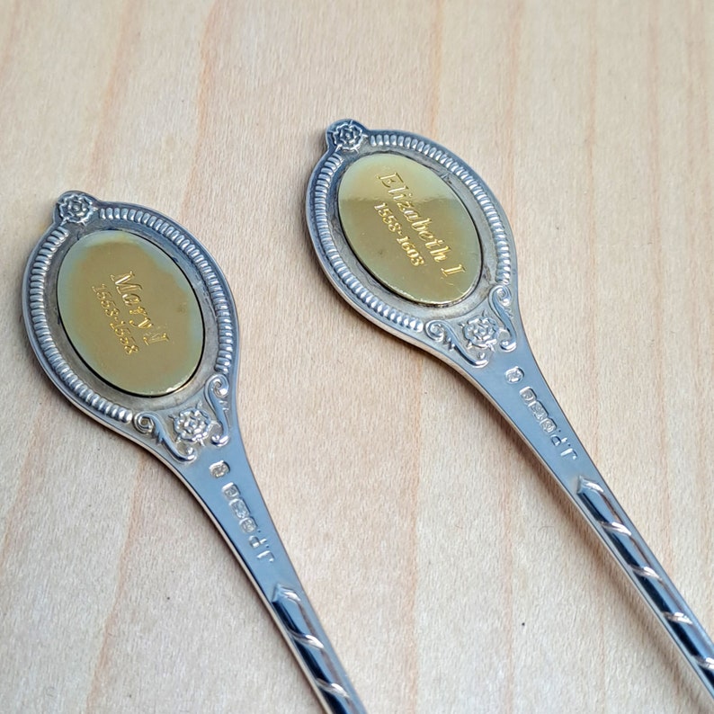 Vintage Boxed Set of the Sovereign Queens Spoons Sterling Silver & 22ct ...
