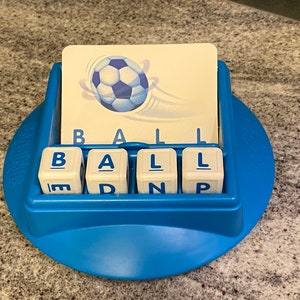 Boggle Jr Game, A Preschool Learning Game, Parker Brothers Boggle Game ...