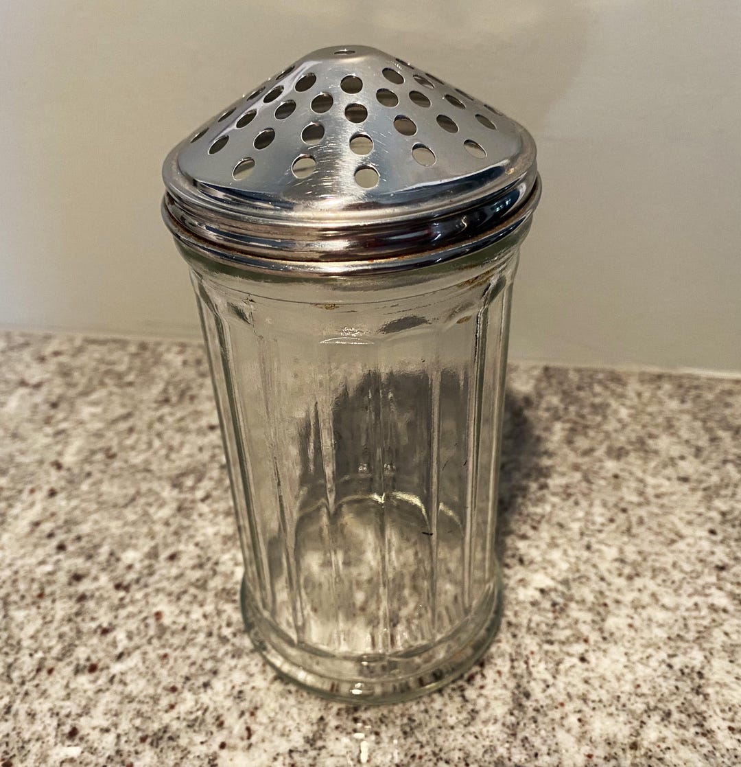 Old Restaurant-style Glass Shaker, Cheese Shaker W/clear Ribbed Glass ...