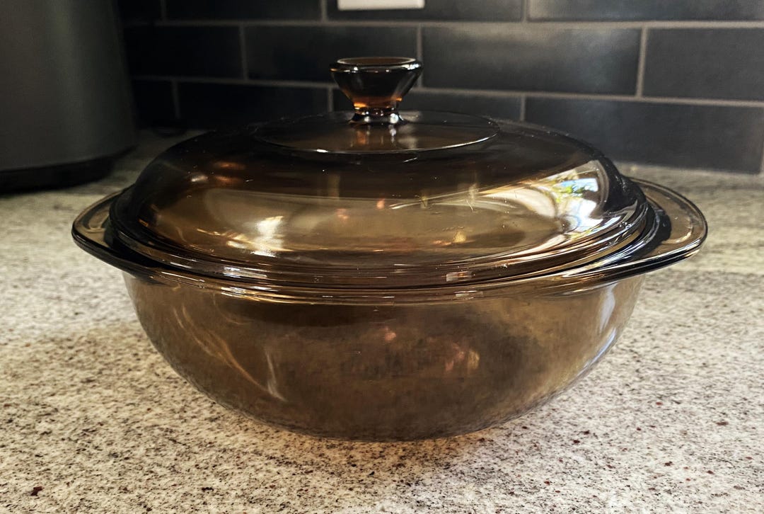 Pyrex Amber 1.5L Round Baking Dish, Visions 1-12 Quart Casserole Dish ...