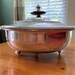 Vintage Pyrex 595 Divided Round Dish in a Hammered Aluminum Covered ...