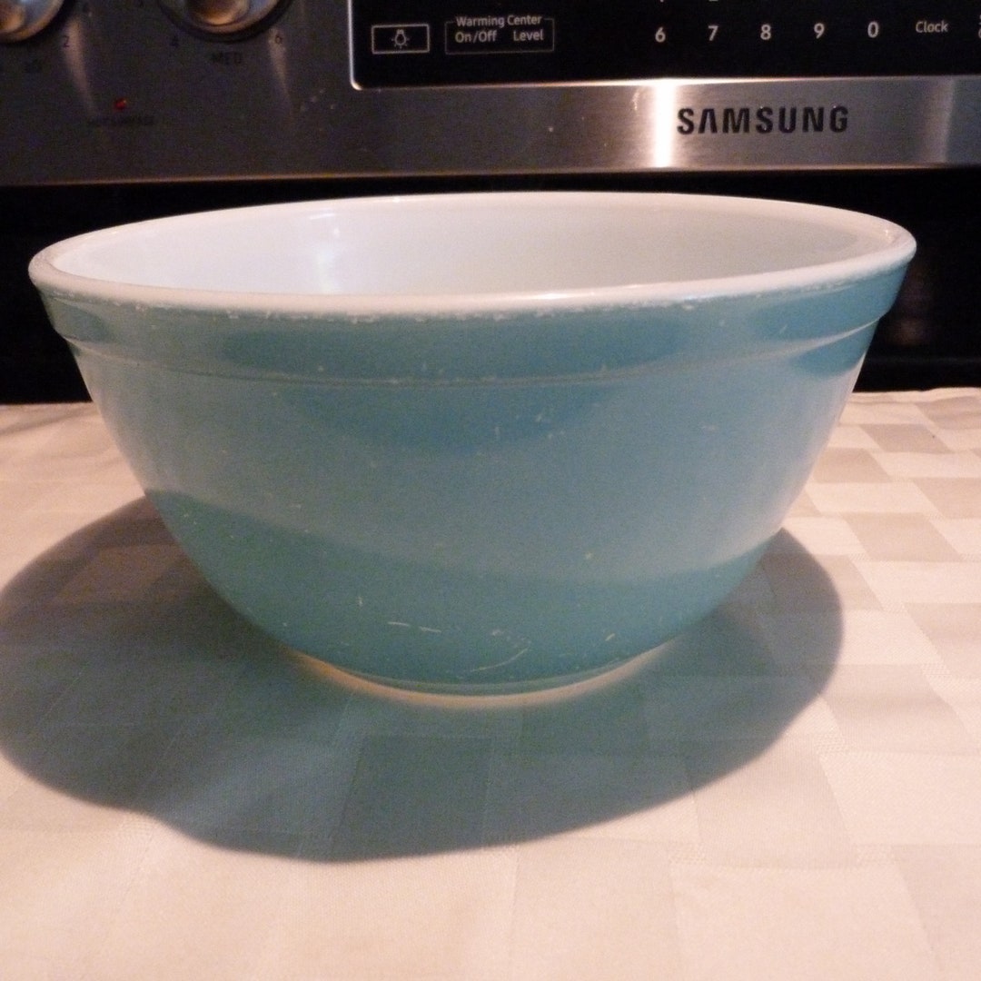 Vintage Pyrex Turquoise Mixing Bowl, Pyrex 403 Turquoise Mixing Bowl ...