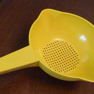Vintage Tupperware Yellow Strainer, Yellow Tupperware Strainer ...